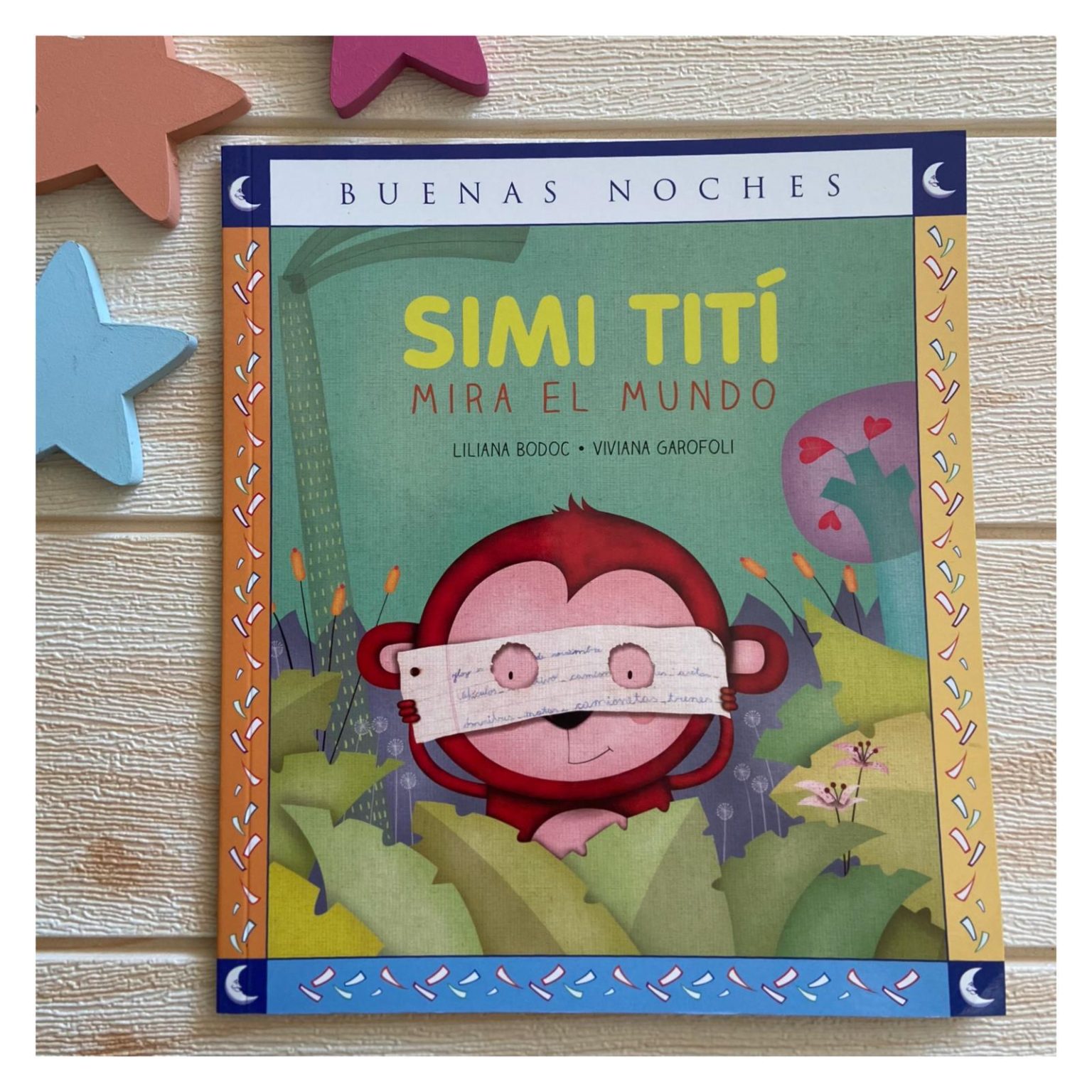 Simi Tití mira el mundo - Magui Cosas Lindas